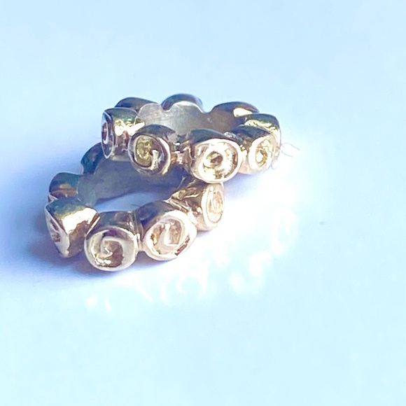 Pandora | Jewelry | Authentic Pandora Pure 4k Gold Roses Spacer | Poshmark